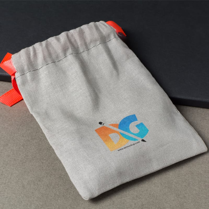 Small Pouch Label Logo Mockup » CSS Author