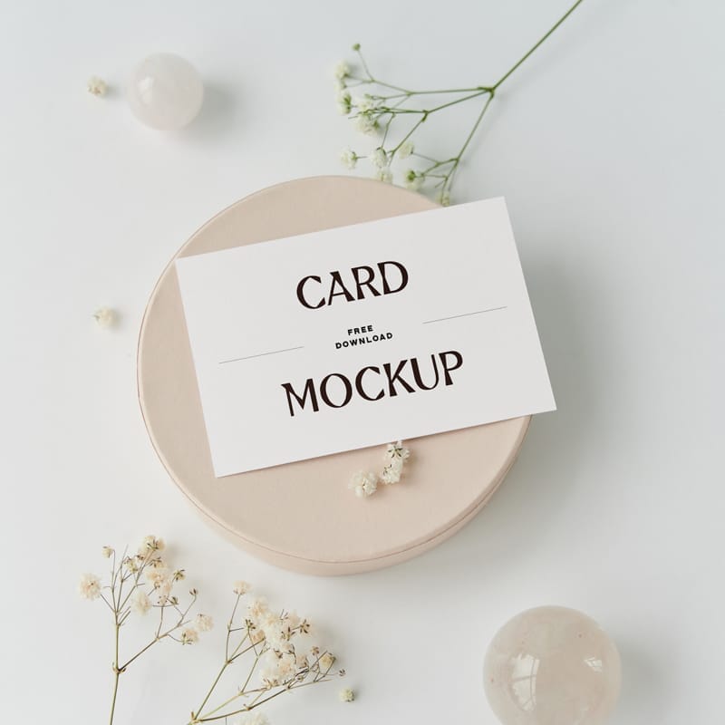 Free Cards With Flowers Mockup PSD